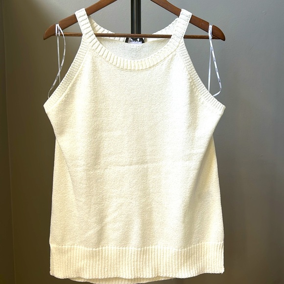 Dkny | Tops | Dkny Large Woven Off White Sleeveless Top | Poshmark